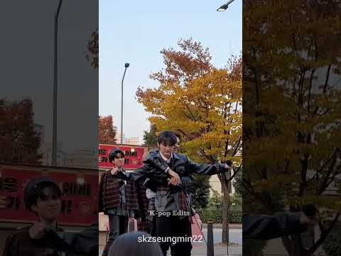 SKZ hugged lee know for his birthday #straykids #leeknow #bangchan #felix #han #hyunjin #seungmin