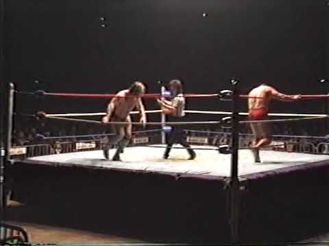 Krusher Darsow vs. "Hacksaw" Jim Duggan 12/25/83 Municipal Auditorium, New Orleans