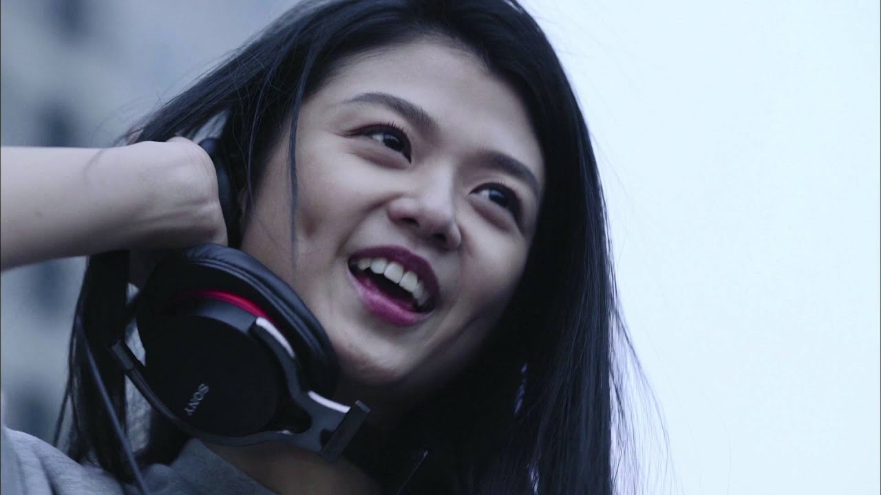 Iris Woo | ソニーミュージックオフィシャルサイト