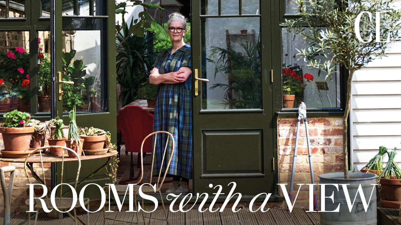 Inside a Victorian house that shows how to decorate with textiles