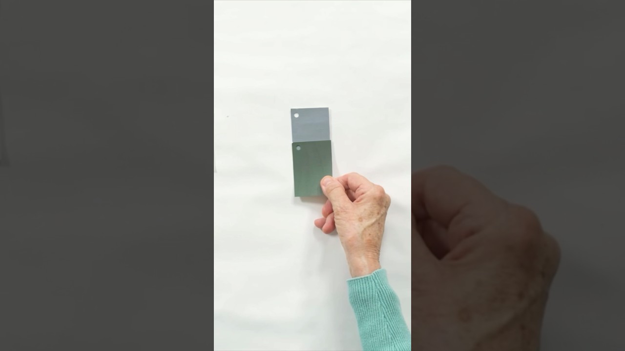 Want to play a fun game to learn #colorvalue? Tap the link in bio for my free #masterclass on color!