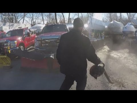 Northeast Ohio snow plow companies navigate Mother Nature's dry spell