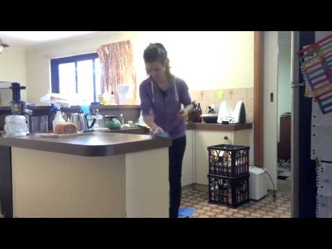 How Vashti Does It: MEGA Kitchen Tidy