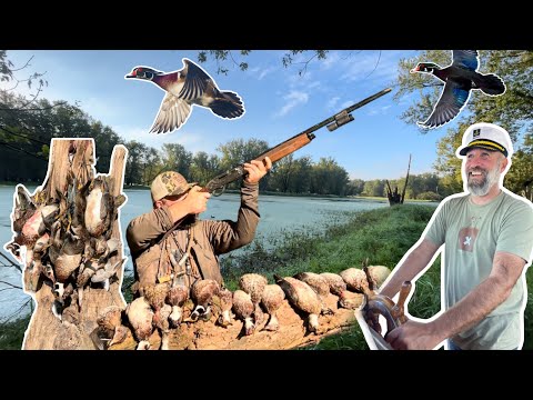 5 Man Wood Duck LIMIT on the Mississippi! Public Land Opener!