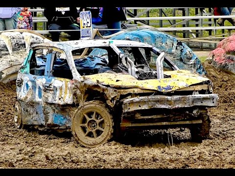 Stock Compact Demolition Derby 19 Cars Battle for $1000 at New Alexandria Pa May 31, 2025 W&W Demo