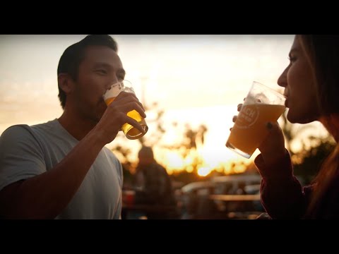 Santa Monica Brew Works & Emmy Squared Pizza - Tasting Room & Beer Garden