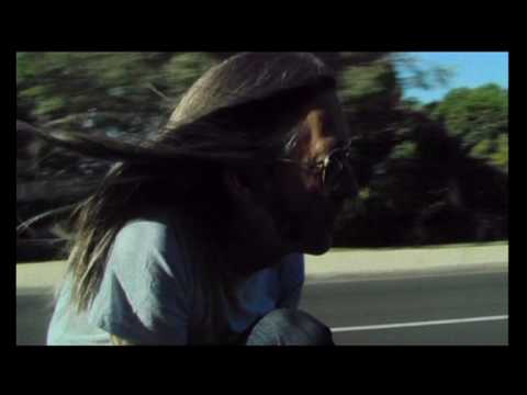 Los Coronas | Surf Music Spanish Style | Tres de Cuatro