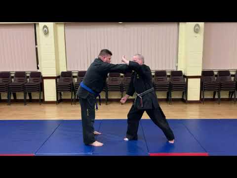 Escape Front Strangle – Bushi Kempo Ju-Jitsu