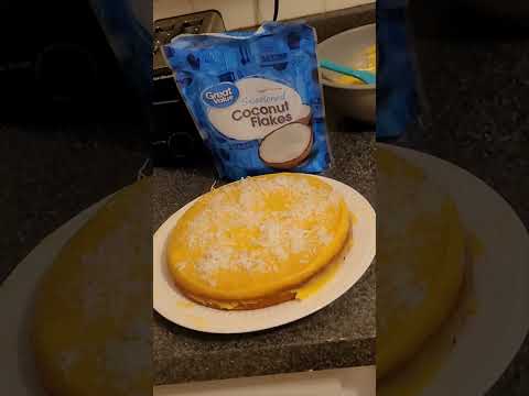 Dolly Parton Coconut Cake with Lemon filling ( Duncan Hines )