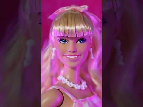 🩷👱🏻♀️Barbie The Movie in Pink Gingham Dress #margotrobbie #barbie #barbiethemovie #barbiedoll 🎥