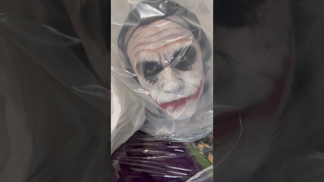 Unboxing Life Size Queen Studios The Joker Heath Ledger - Incredible! #batman #joker #dc