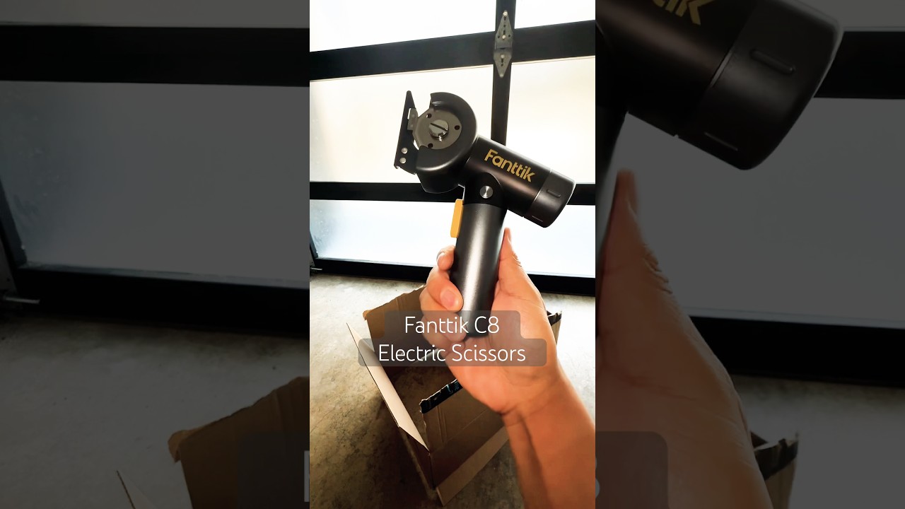 Breaking Cardboard Boxes Made Easy - Fanttik C8 Electric Scissors #tools #diy #fanttik