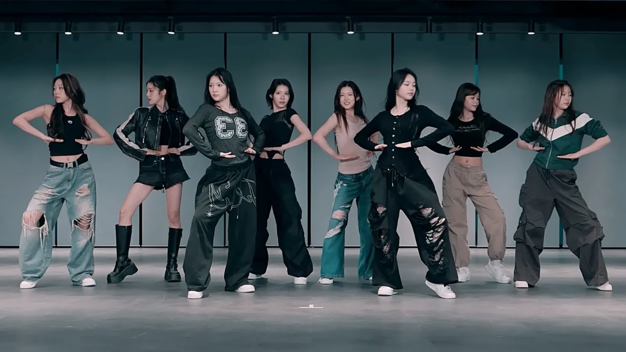 Hearts2Hearts - 'FOCUS' Dance Practice [MIRRORED]
