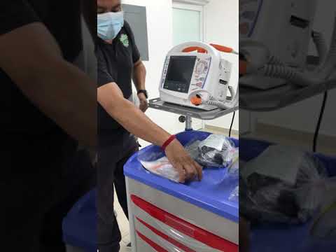 Utilización de desfibrilador marca NIHON KOHDEN