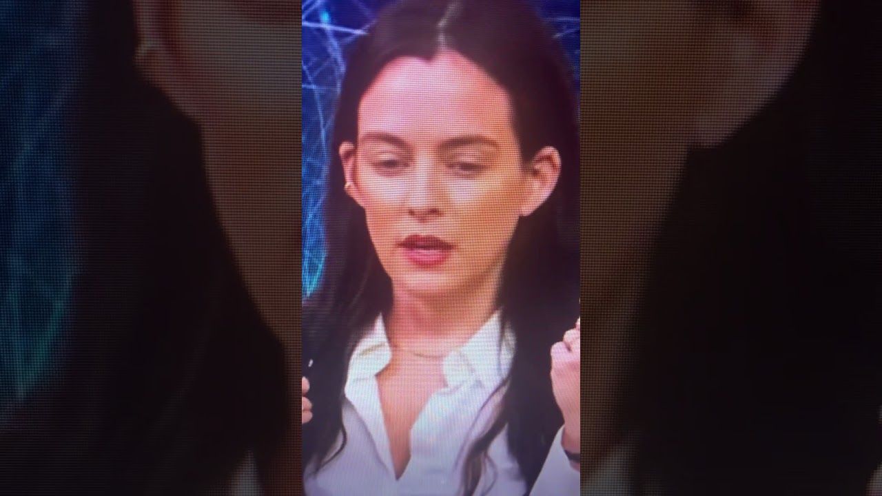 Riley Keough  explains that like her grandfather and mother she to felt that loneliness! #short
