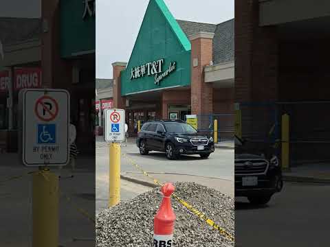 Saturday Morning Shopping @ T&T Supermarket, Warden & 16th Ave.