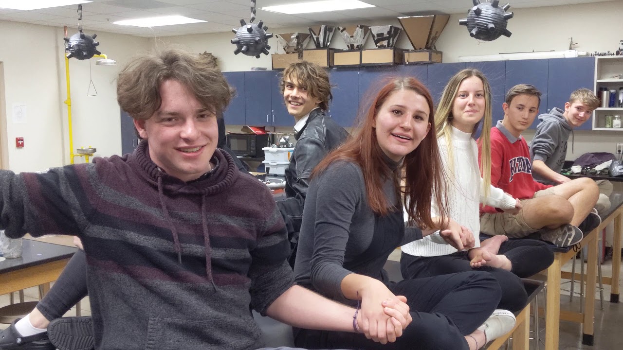 Physics - 2019 - Van de Graaf generator group shock