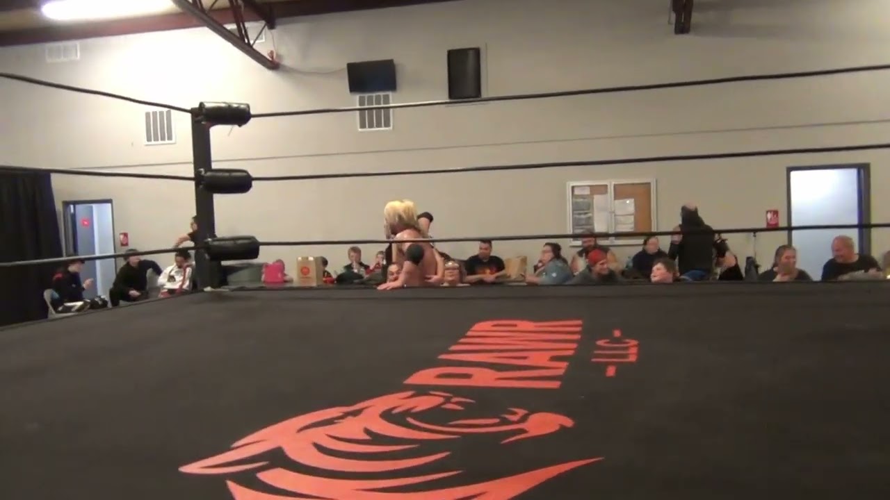 ASHTON ADONIS vs NICK DIAMOND