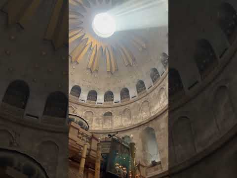 ✝️ Jesus’s Tomb inside Church of the Holy Sepulchre #jerusalem #jesuschrist #jesuscristo #jesús