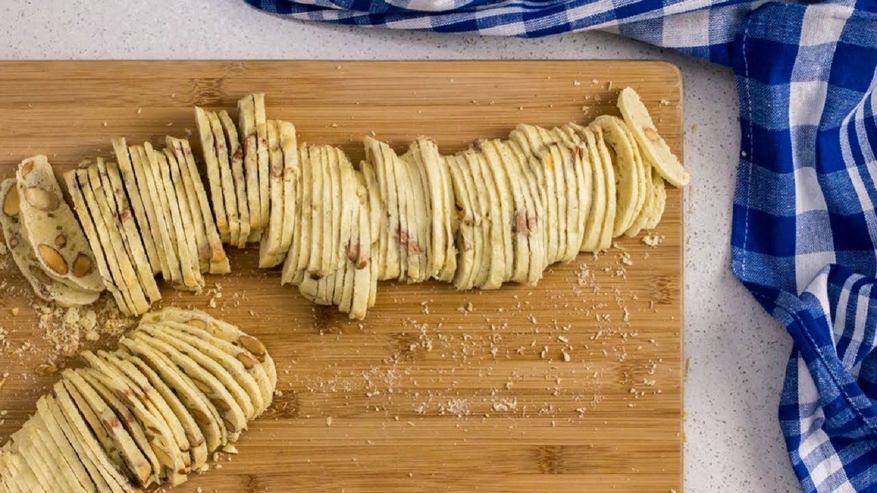 Thin Crispy Almond Biscotti