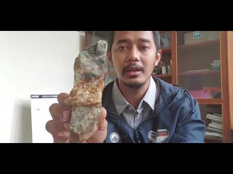 Alterasi pada batuan dan eksplorasi mineral