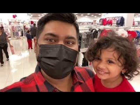 Queens Center Mall - Shopping