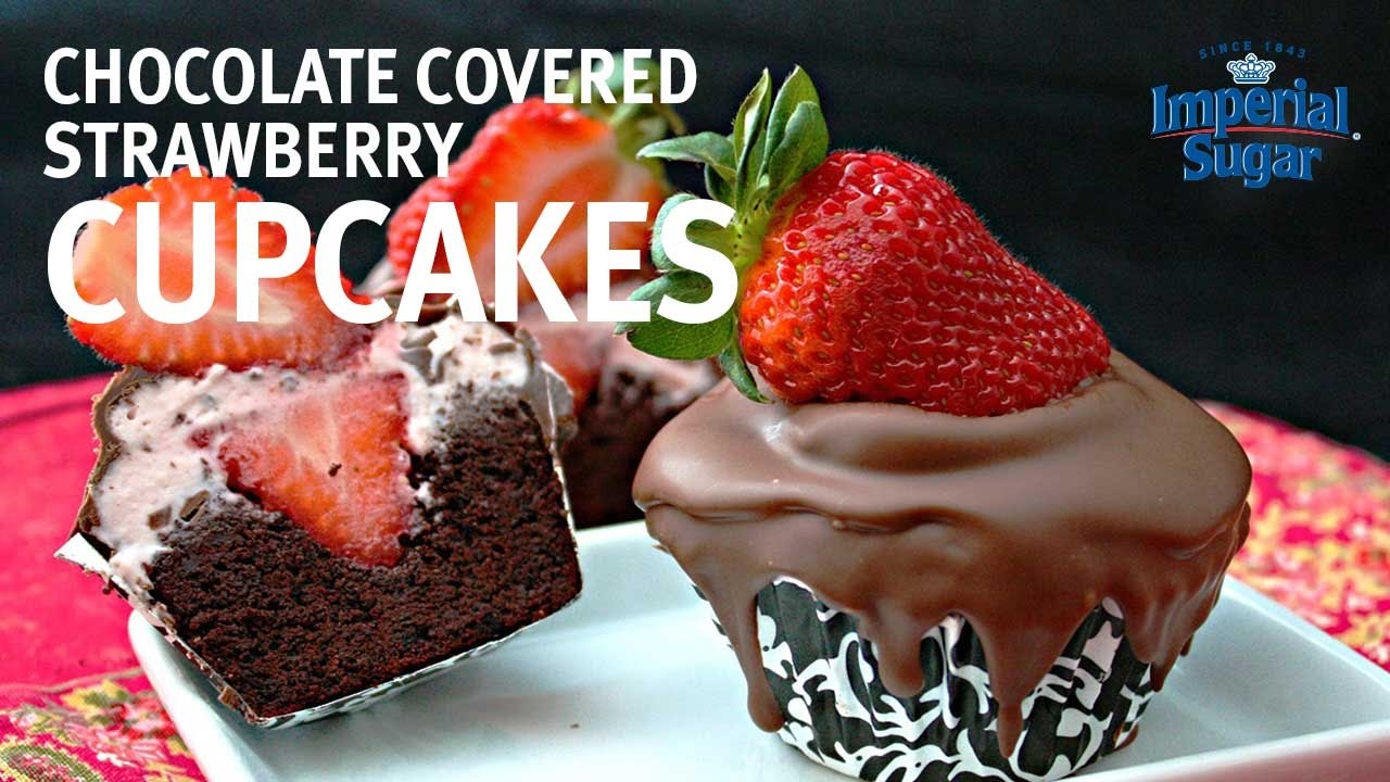 How to Make Chocolate Covered Strawberry Cupcakes