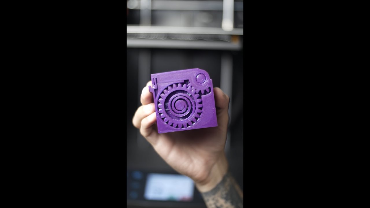 3D printed spring loaded box #shorts