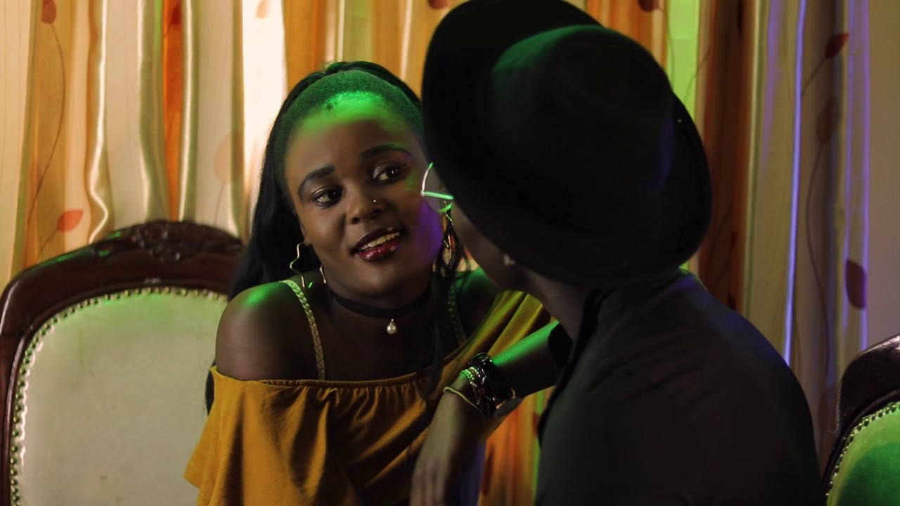 Rozy B ft MC Dante Tam Tam