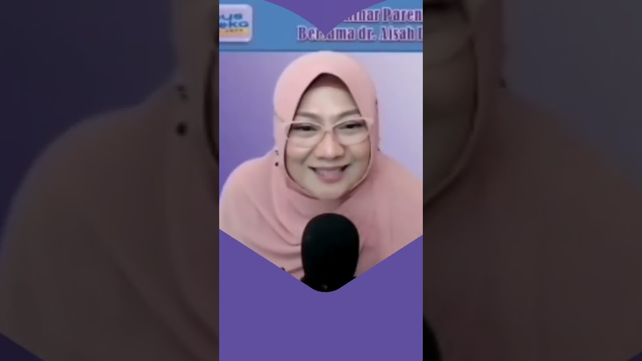 Senyum itu Mudah. Yuk Praktekin ! dr Aisah Dahlan CHt