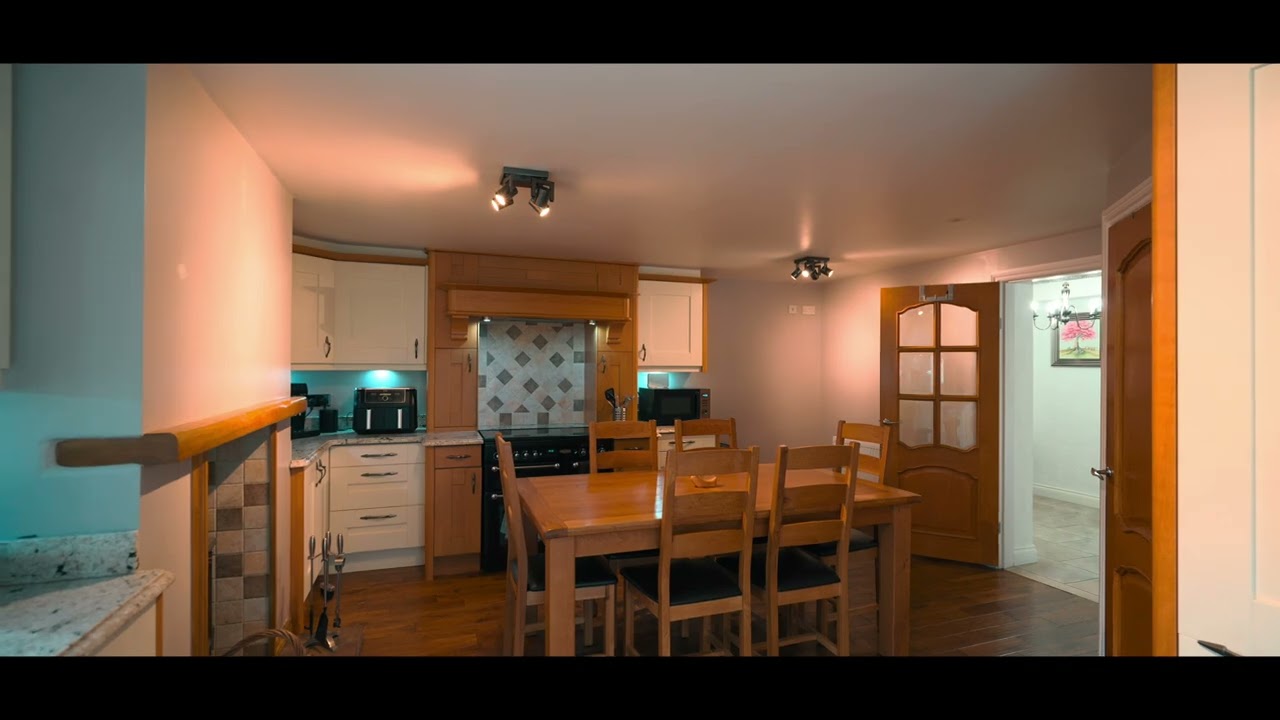 140 windlehurst Road, High Lane