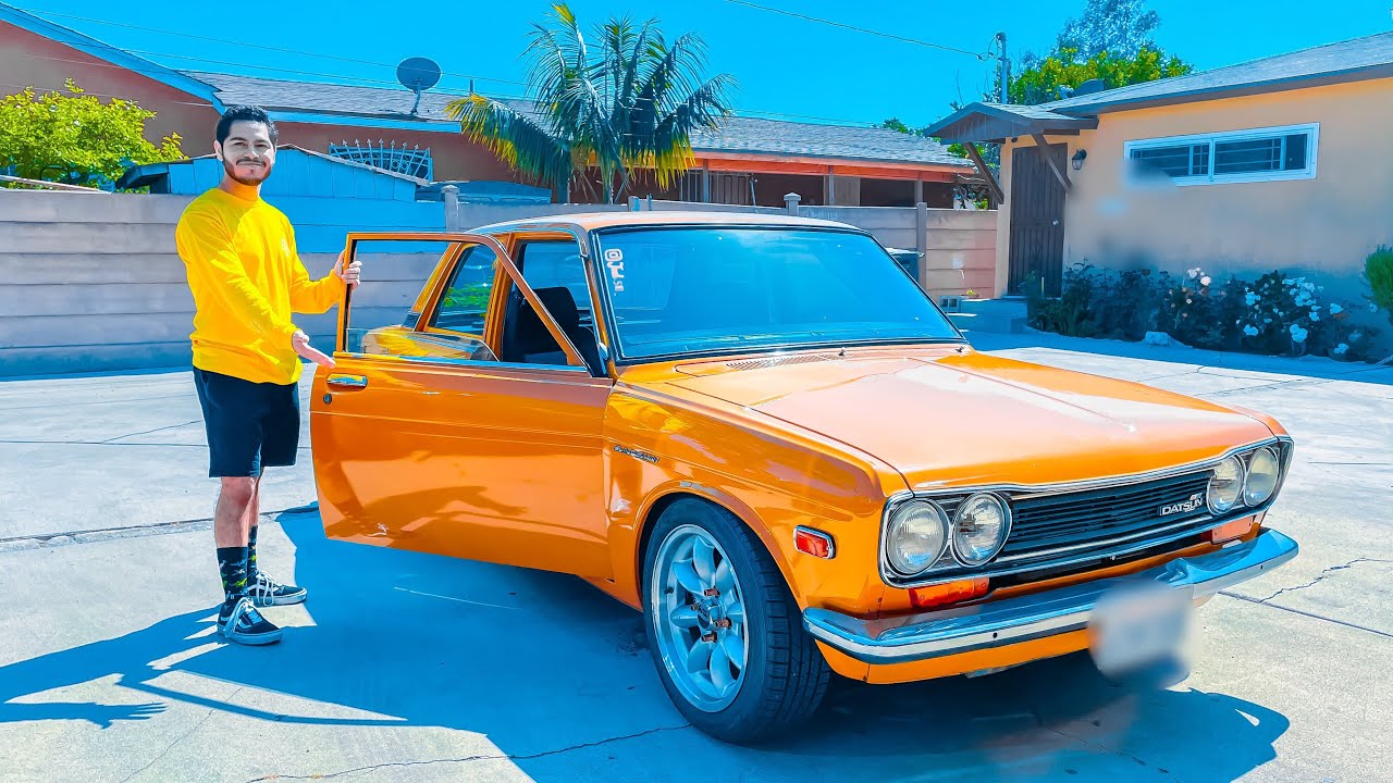 Datsun 510 Door Hinges Restoration + New DND Steering Wheel!