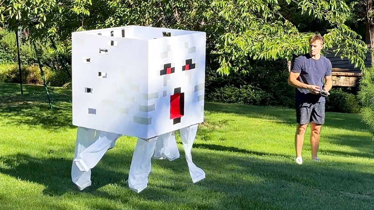 I Made a Working Ghast that Shoots Fireballs