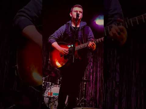 Landon performs, “Back to you”, a song about long distance relationships, at Two Old Hippies...