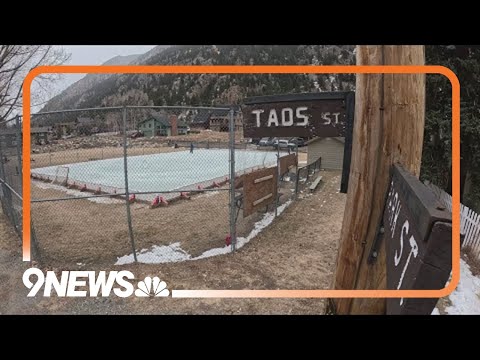 Georgetown opens hockey rink to public