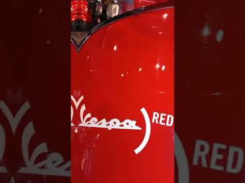 Vespa red 150 ROSSO PASSIONE