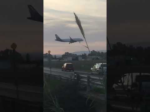 Aegean Airlines Airbus A320 landing at Kalamata Airport SX-DNC A3401 ARN-KLX Runway 35L 6/11/2021