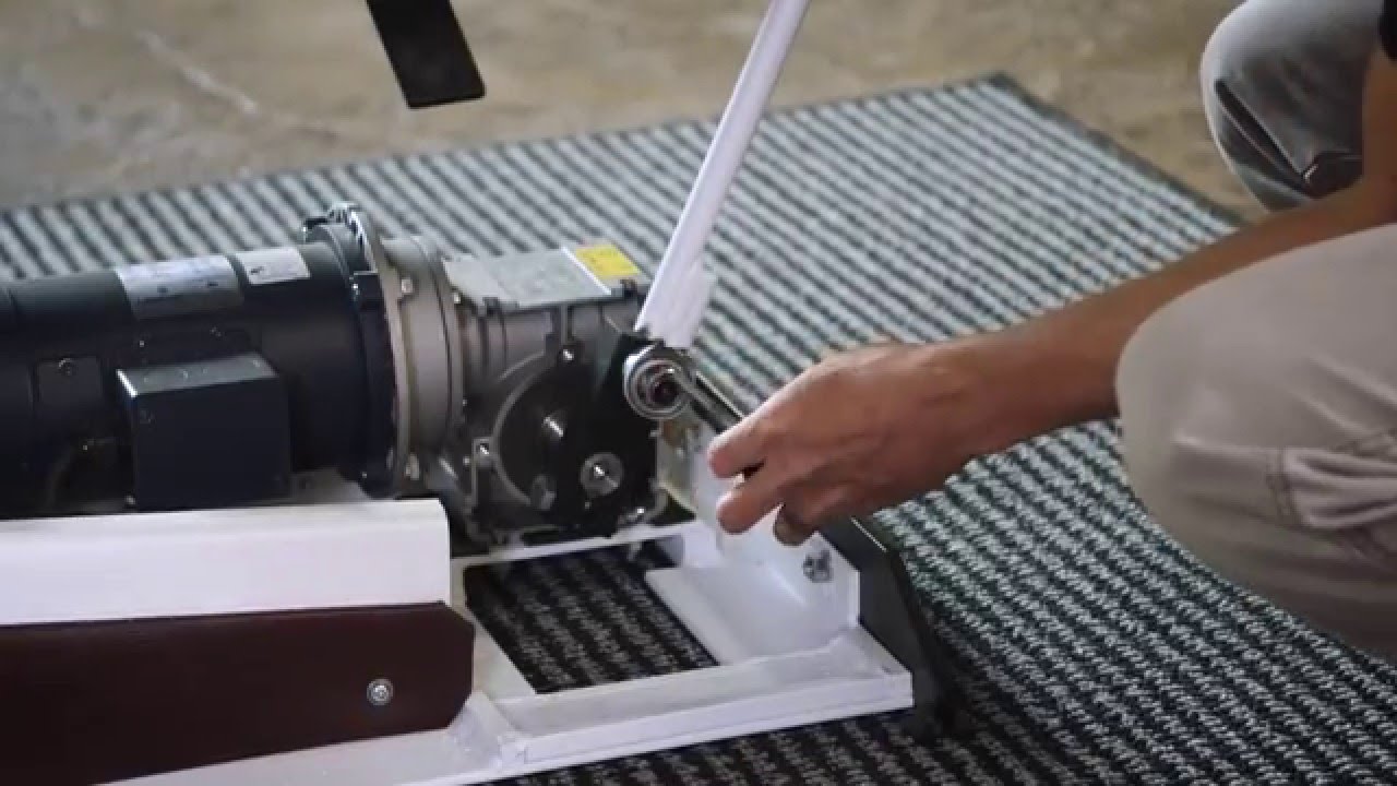 Table Features - 01 Auto Manual Flexion Table AUTO MAN