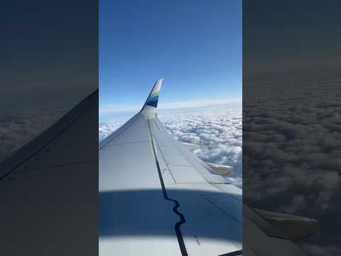 Flight to Kona, Hawaii