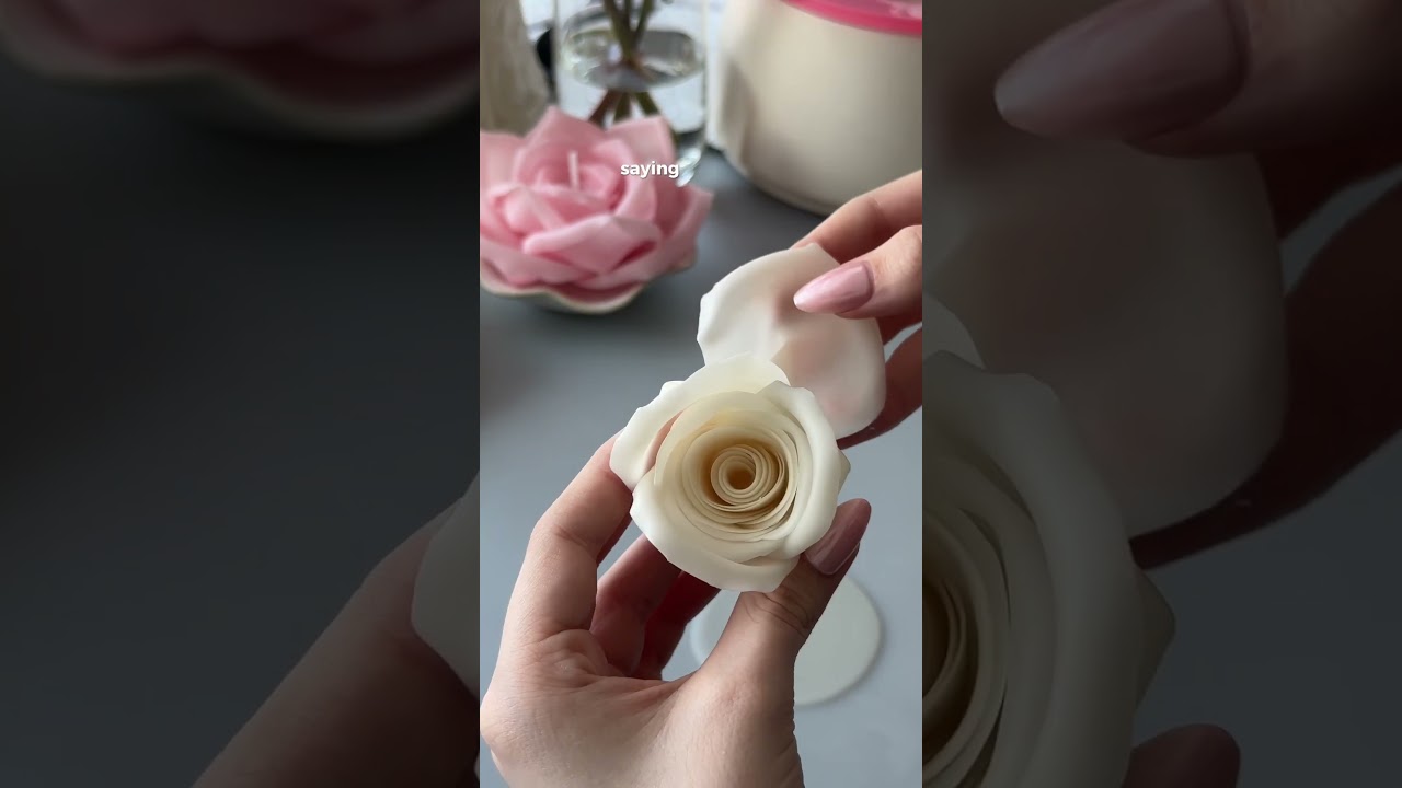 My favorite flower candle 💝 #candlemaking #candlecraft