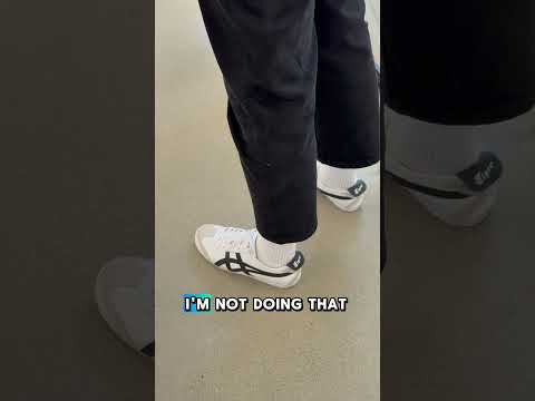 The barefoot version of this year's most popular sneakers: Onitsuka Tiger