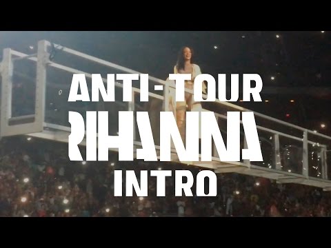 Rihanna ANTI Tour Outfits - Rihanna ANTI World Tour Photos
