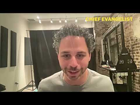 Pitching Yourself as Chief Evangelist with Randy Frisch (Uberflip) - Ep 001 Highlight 8