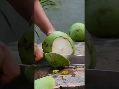 fantastic coconut peeling style