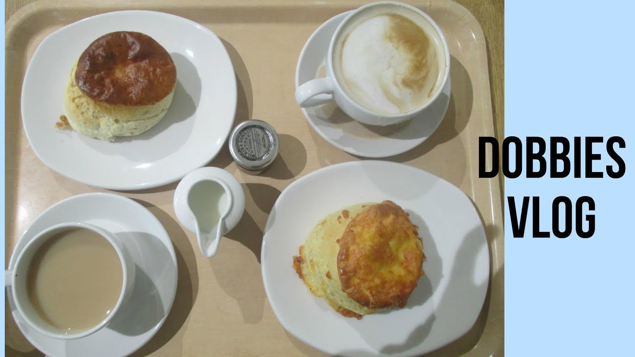 Brunch @ Dobbies | Walk Around Wednesday | Rowan Johnson