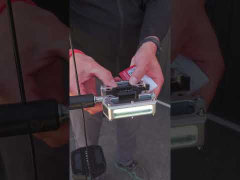 LED Bike Pedals that that sense their orientation - Sea Otter Expo 2023