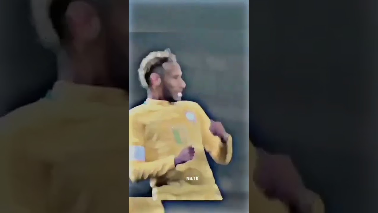 Neymar dance after penalty kick