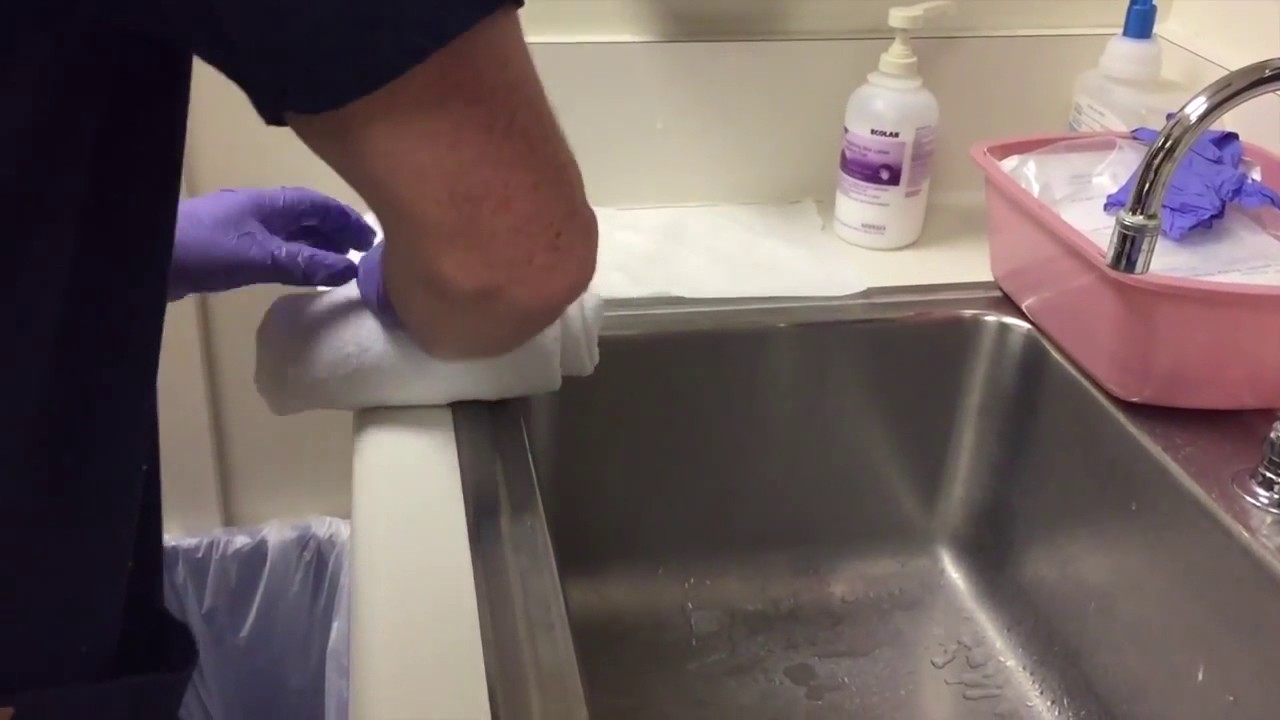 How To Apply A Lower Extremity Splint