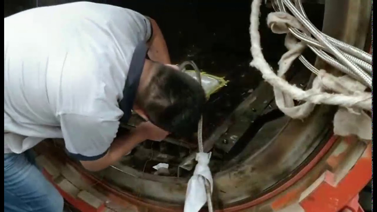 Operation flow of autoclave molding