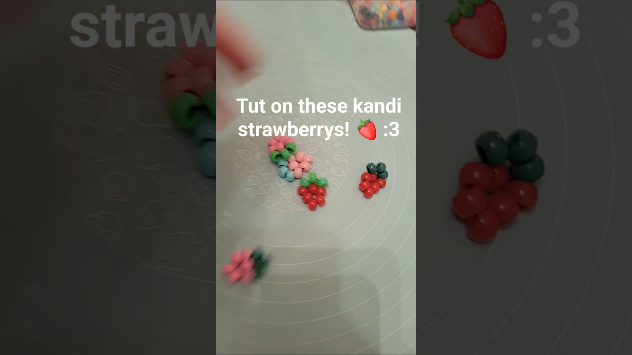 Kandi strawberry tutorial! 🍓 #kandi #kandikid #ponybeads #plur #diy #alt #fyp #viral #trending